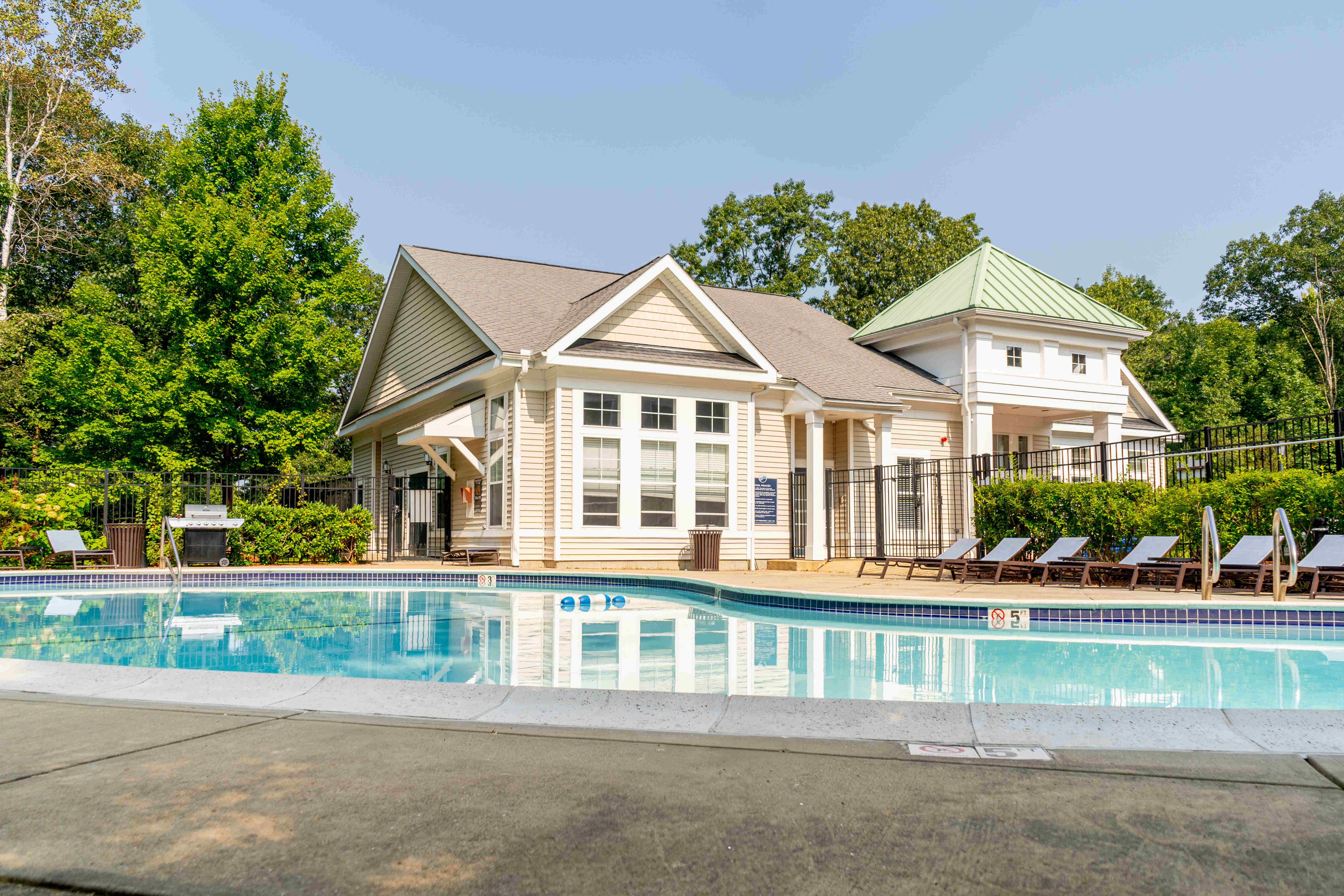 The Residences at Little River Haverhill, MA | Welcome Home